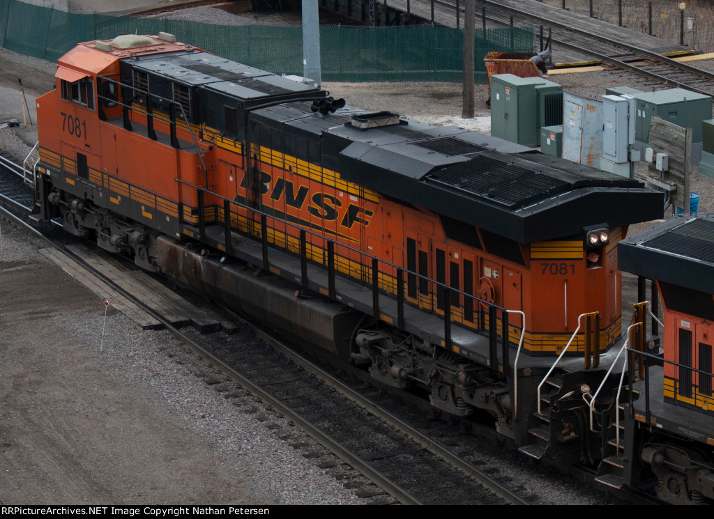 BNSF 7081